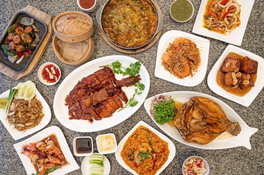 Bangkok: Savoey Riverview Rama 3 - Authentic Thai Seafood at Its Best