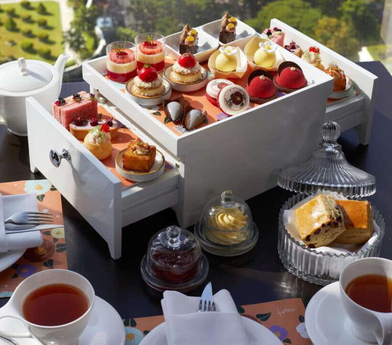 Bangkok: Up & Above Restaurant & Rooftop Bar - Is It Worth It? Analyzing the Value