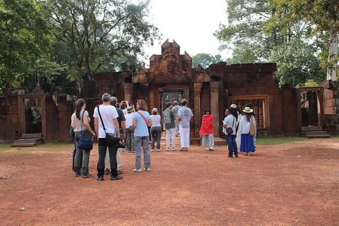 Banteay Srei Secrets Private Tour Include Kbas Spean - Detailed Review: What You Can Expect