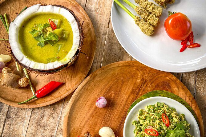 Be a real Balinese with Traditional Balinese Cooking Class - Who Should Consider This Tour?