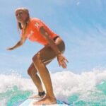 Beginner Surfing Lessons In Hawaii - The Beach and Ocean Conditions