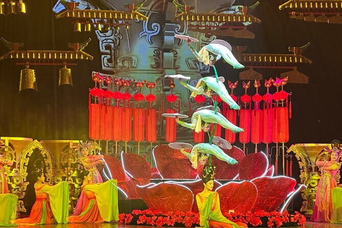 Beijing Acrobatic Show Tickets w/ Optional Dinner or Transfer - What Makes the Red Theatre Acrobatic Show Special?