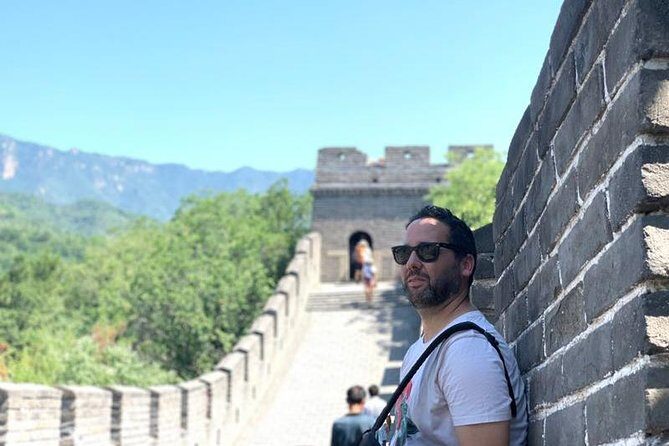 Beijing Layover Private Tour: Mutianyu Great Wall with Round-trip Airport Transfer - Why This Tour Is Worth Considering