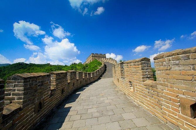 Beijing Private Tour including Mutianyu Great Wall, Beihai Park & Peking Opera - Who Will Love This Tour?