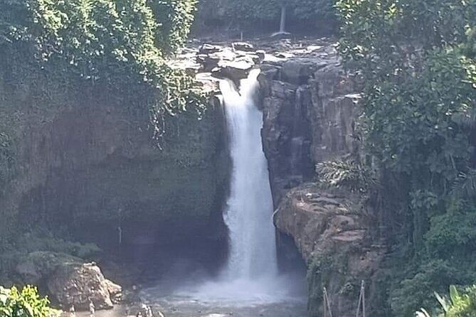 Best of Bali Waterfalls: Tibumana, Tukad Cepung and Tegenungan - Authenticity and Practical Tips