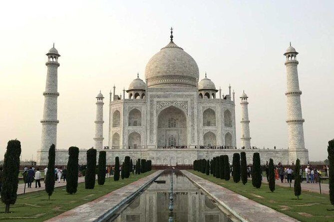Best Seller: 06 Days Golden Triangle Tour From Mumbai with Return Flight - The Sum Up