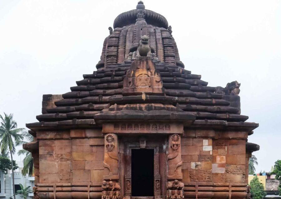 Bhubaneswar: 2 Hours Guided Heritage & Cultural Walking Tour - What’s Included and What’s Not