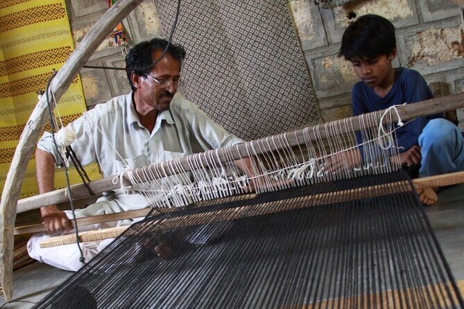 Bhuj, Rann of Kutch & Mandvi Beach: The Art, Craft & Nature Tour - Practical Details & Tips