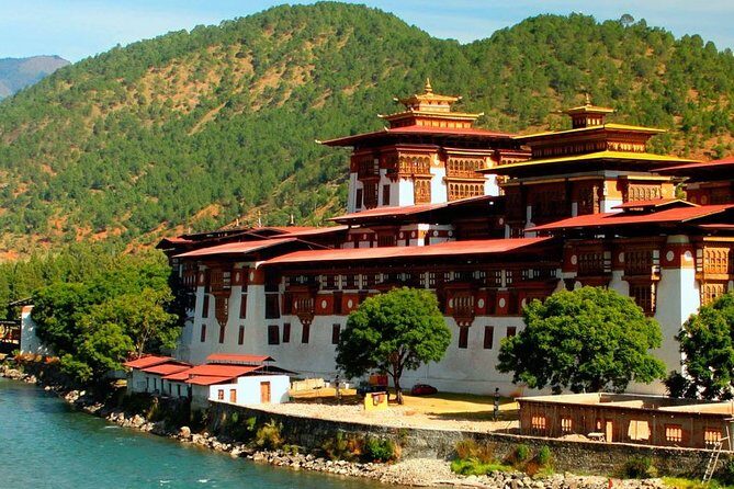 Bhutan Tour - 3 DAYS 2 NIGHTS - Exploring Bhutan in 3 Days: What This Tour Offers