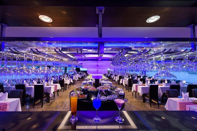BKK ChaoPhraya Romantic Cruise Dinner Cruise &Transfer(optional) - Authentic Traveler Experiences & Tips