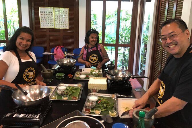 Blue Elephant Thai Cooking Class with Market Tour in Phuket - Who Should Consider This Tour?