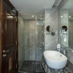 Boss Cruise 2-day Explore Halong Bay from Hanoi - Day Two: The Best of Nature and Culture