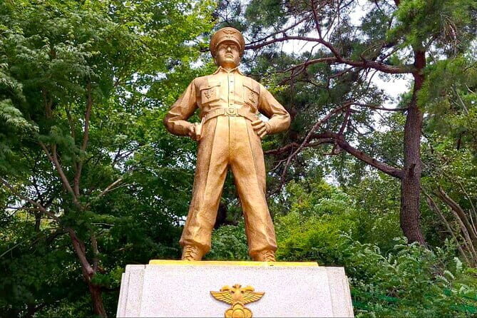 Buam dong Walking Tour Art, History and Parasite in Seoul - The Parasit e Location and Other Hidden Gems