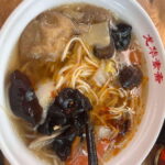 Buddhist tour of Longhua Temple and taste vegetarian noodles - The vegetarian noodle experience