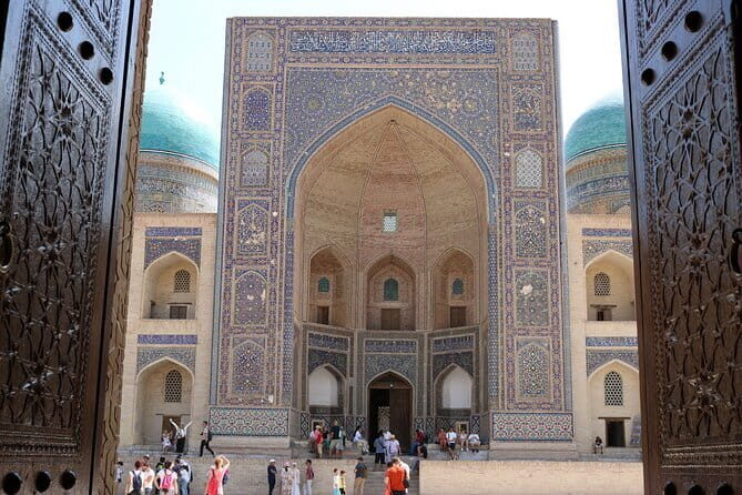 Bukhara: Walking Tour with a Small Group - What to Know About the Experience
