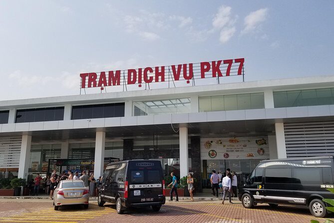 Bus Cat Ba to Hanoi - The Value of On-Board Amenities