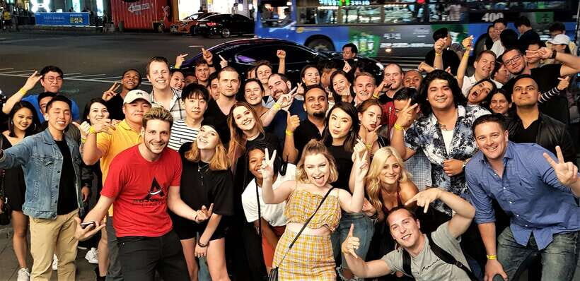 Busan: Pub Crawl with Friends - Who Will Love This Experience?