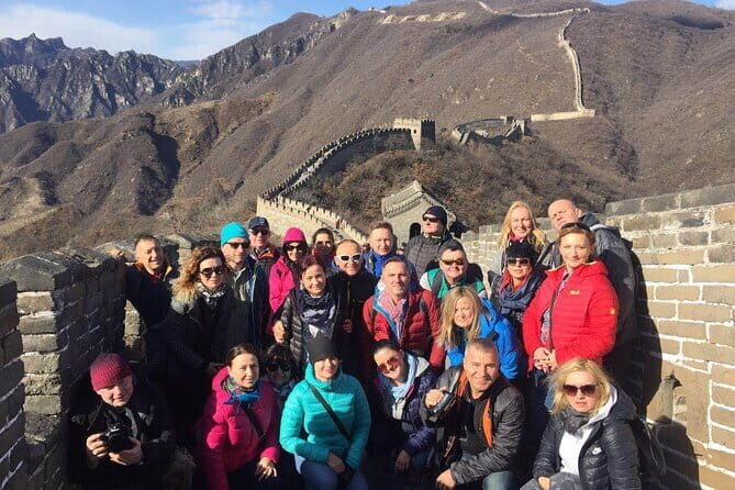 BusDa:Mutianyu Great Wall Bus Tour 8/9/10AM - What’s Included and What’s Not