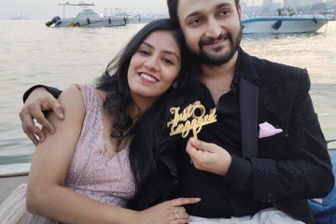 Candlelight Dining Experience for Two On a Yacht in Mumbai - The Sum Up