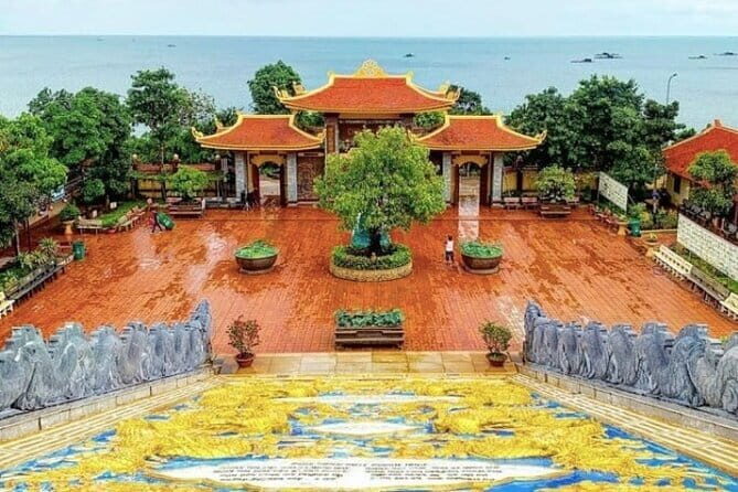 Charm Phu Quoc 1 Day Tour Discovering the South Island Cable Car - The Itinerary — A Day of Highlights and Views