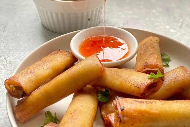 Chatham Bites and Sights Walking Guided Food Tasting Tour - Who Will Love This Tour?