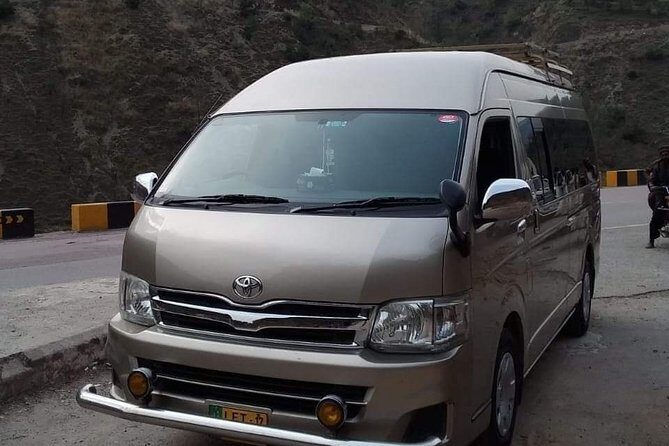 Chauffeur: Lahore International Airport Transfer - Departure - The Practicality of Lahore Airport Transfers