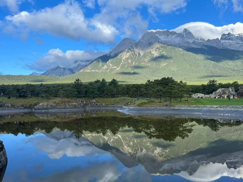 Chengdu: Ganhaizi Hidden Paradise Day Trip with Hike - Transportation and Timing: Why They Matter