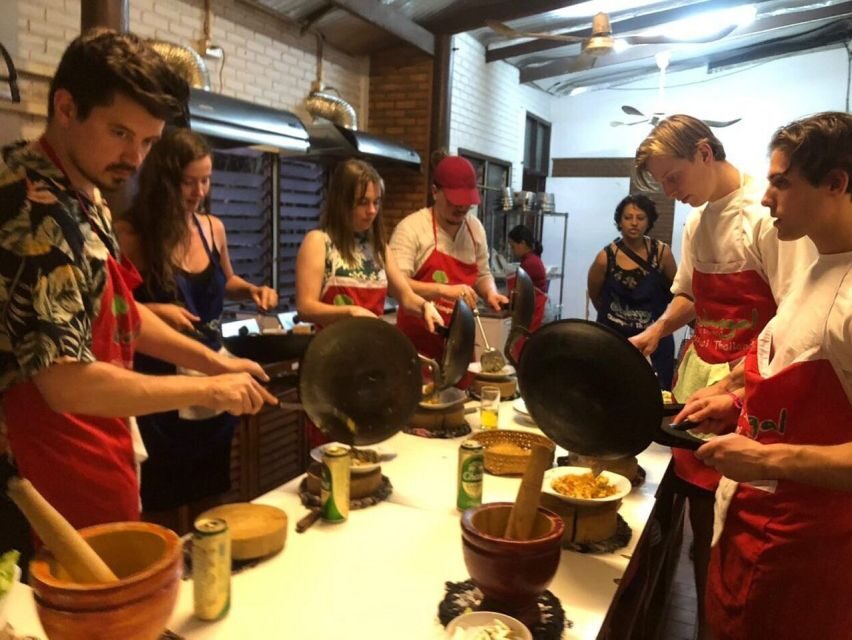 Chiang Mai: Evening Cooking Class and Local Market Visit - Detailed Breakdown of the Experience