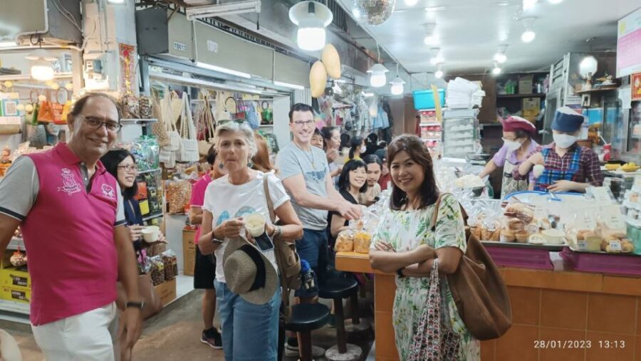Chiang Mai: Local Food and Markets Guided Walking Tour - The Practicalities: What to Expect and Tips for Your Visit
