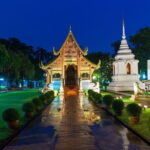Chiang Mai Temples and Market Tuk Tuk Night Tour - How the Tour Works in Practice