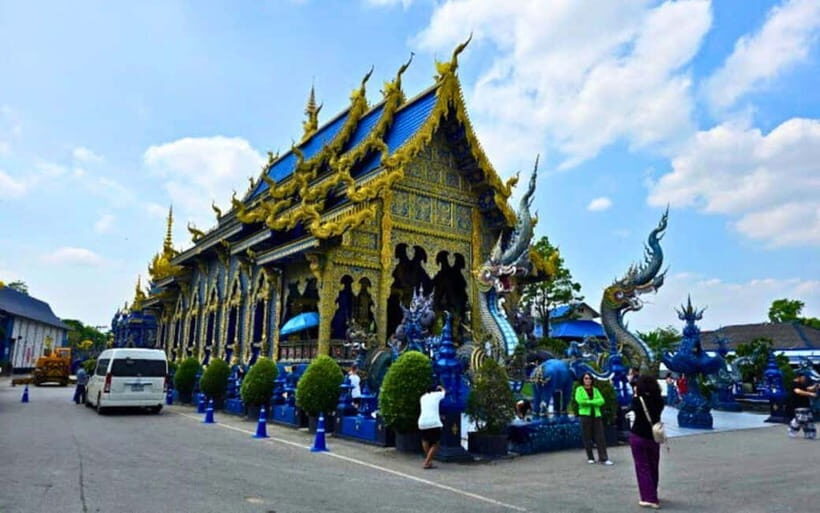 Chiang Mai: White & Blue Temples, Black House & Hill Tribes - The Itinerary: How the Day Unfolds