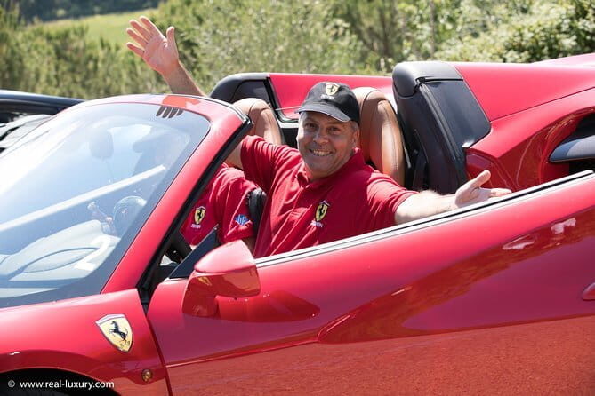 Chianti / San Gimignano / Siena-Tour in Ferrari - Who Will Love This Tour?