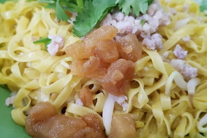 Chinatown Heritage and Local Street Food Small Group Tour - Who Will Love This Tour?