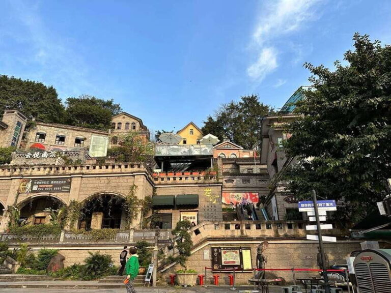 Chongqing: 1-dayEssential CityTour (no car,licensed tourgde) - The Itinerary in Detail