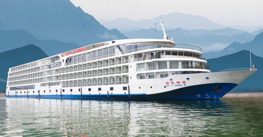 Chongqing: Yangtze River Cruise with Meals and Accommodation - Why This Cruise Matters: A Deep Dive