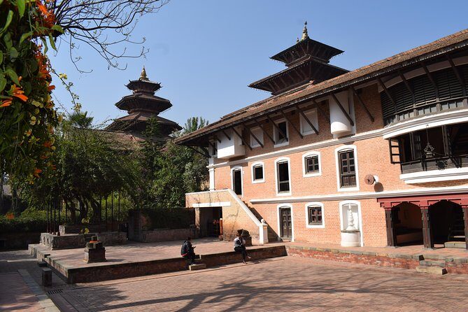 City tour of Bhaktapur and Patan Durbar Square - The Sum Up: Who Should Take This Tour?