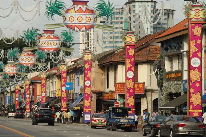 City Tour+Gardens by the Bay(FlowerDome&JurassicWorld) Transfers - The Sum Up