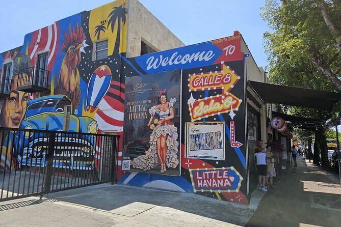 City Vibes & Bay Rides - A Closer Look at the Tour