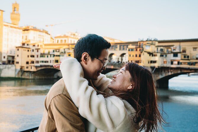 Classic Photoshoot in Florence - From the Meeting Point to the End