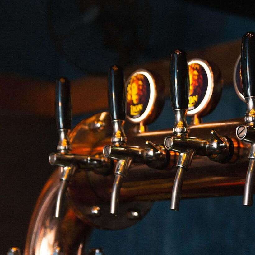 Colombo: Beer Tower and Tapas at Dutch Hospital &Co Pub - An In-Depth Look at the Colombo Beer & Tapas Tour