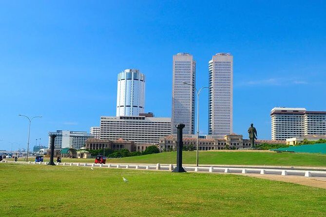 Colombo City Tour from Negombo - The Comfort and Flexibility of the Tour