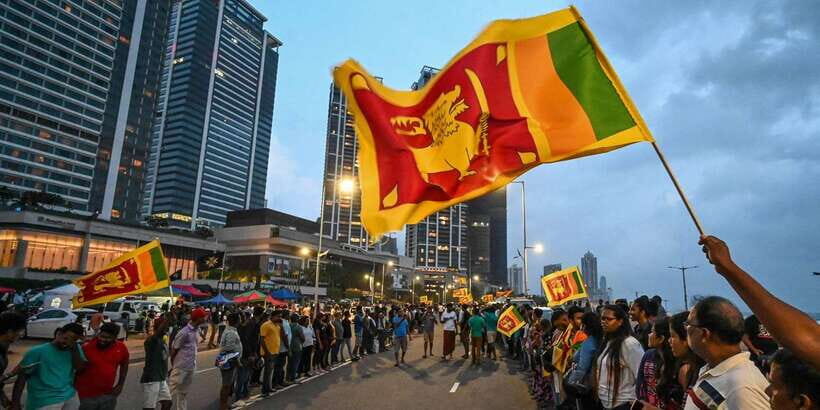 Colombo Social and Political Walk - What You Can Expect at Each Stop