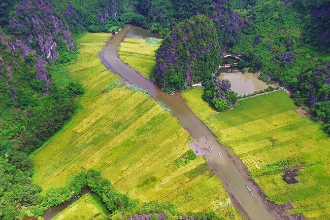 Combo Halong & Ninh Binh Luxury Small Group Day Tour - Day 1: A Journey Through the Mystical Beauty of Halong Bay