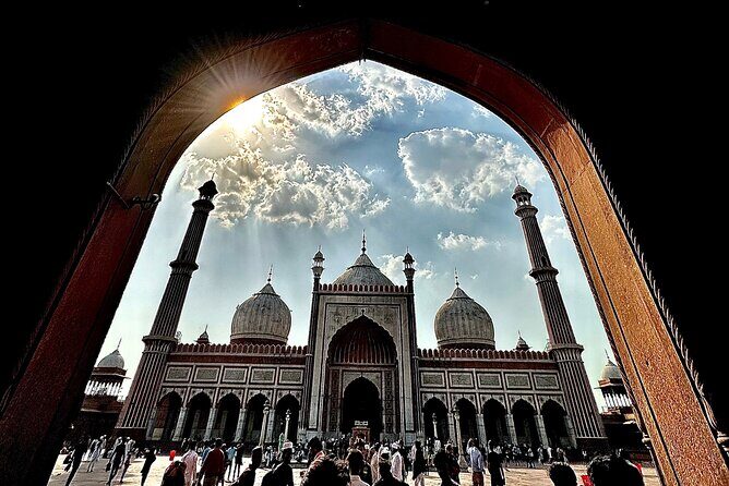 Comprehensive Half Day-Old/New Delhi Tour - The Itinerary in Detail