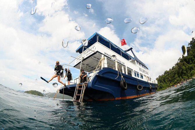 Continue your education with the Advanced Open Water Diver course - 2 days - The Learning Experience