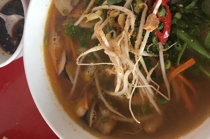 Cooking class for lunch start at 12:00-3:00pm cooking yourself - Logistics and Practical Details