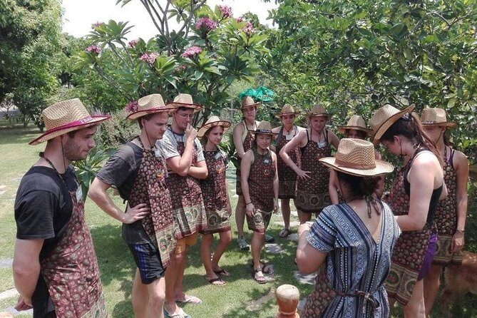 Cooking Evening Class Chiang Mai Visit Organic Garden and Market - Valuing the Experience: Price & Quality