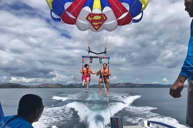 Coron Parasailing Adventure - What to Expect from the Coron Parasailing Adventure