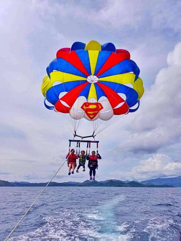 Coron: Parasailing with Hotel Transfer Watersports - What to Expect from the Coron Parasailing Tour