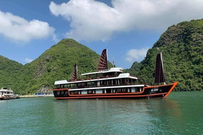 Cozy Boutique Cruise - Lan Ha Bay & Cat Ba Island Explorer 2D1N - An In-Depth Look at the Experience
